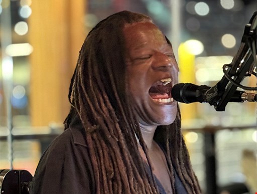 Norman Levene | Viking Line | Kategori Pianister